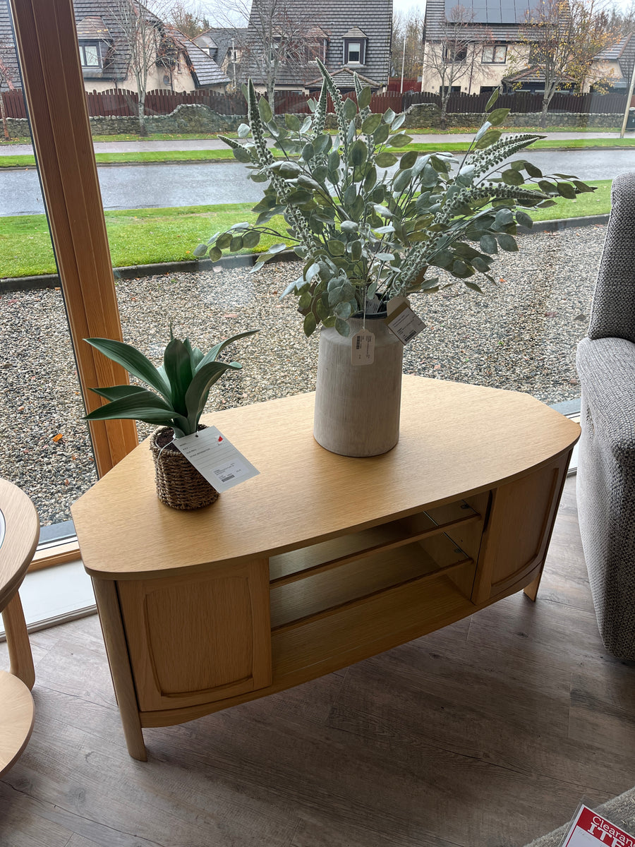 Shadow Corner Media Unit – Andersons of Inverurie