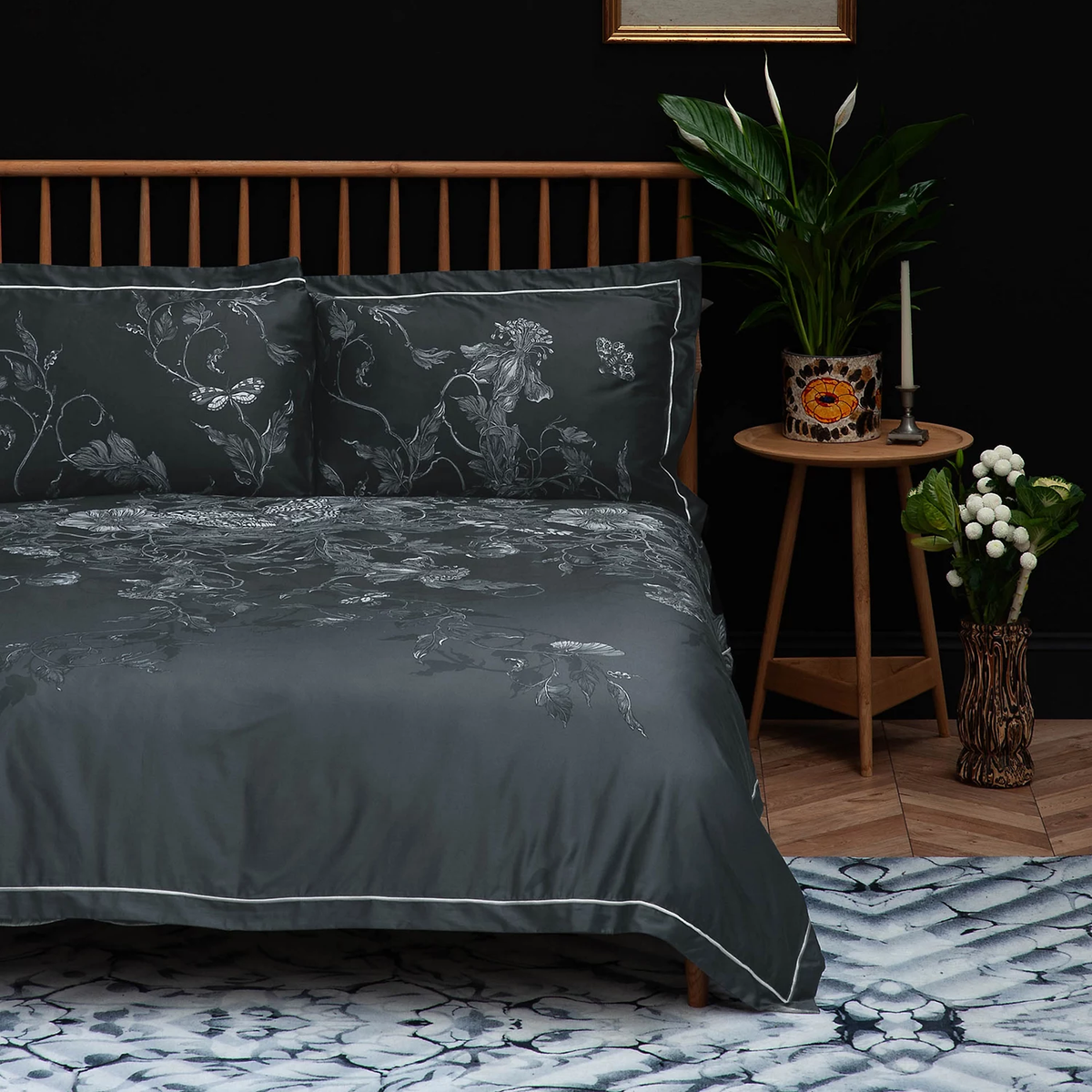 Timorous Beasties Tendril Spill Navy Bedding – Andersons of Inverurie